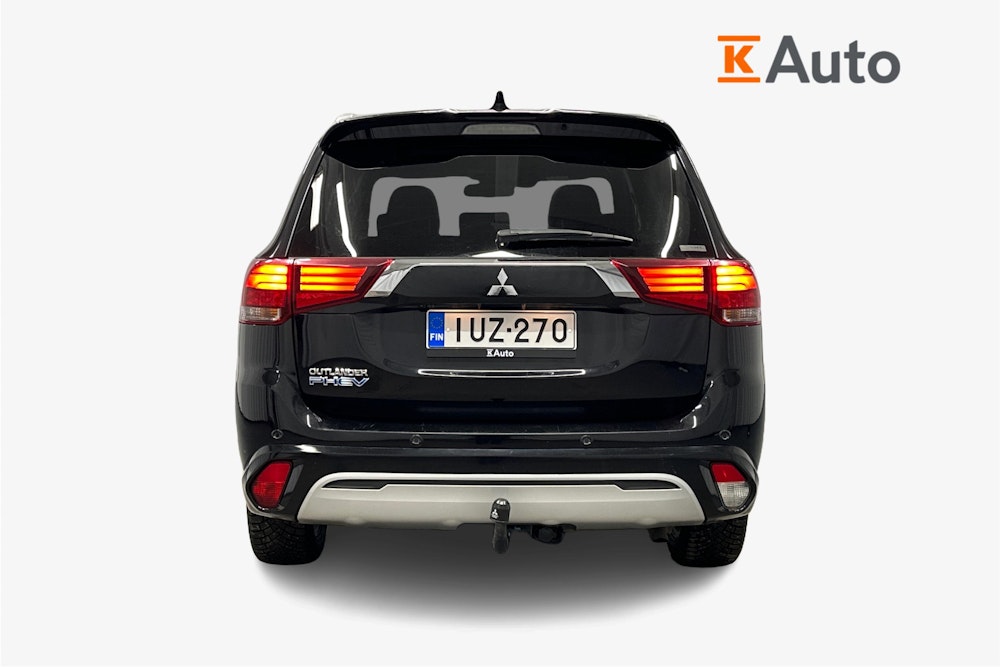 Vaihtoautot: Mitsubishi Outlander PHEV, 2021, Lataushybridi, IUZ-270 ...