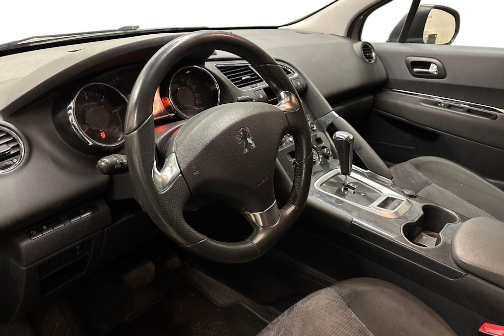 Vaihtoautot: Peugeot 3008, 2013, Diesel, LMJ-622 – K-Auto