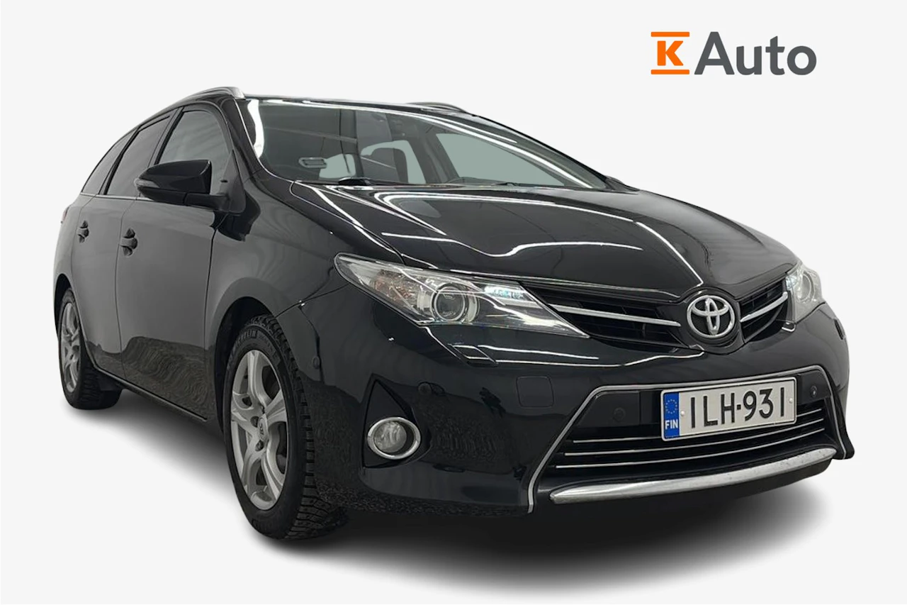 Toyota Auris vaihtoautot – Myös hybridinä ja farmarina