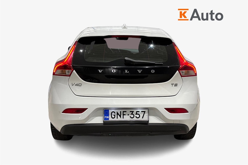 Vaihtoautot: Volvo V40, 2019, Bensiini, GNF-357 – K-Auto
