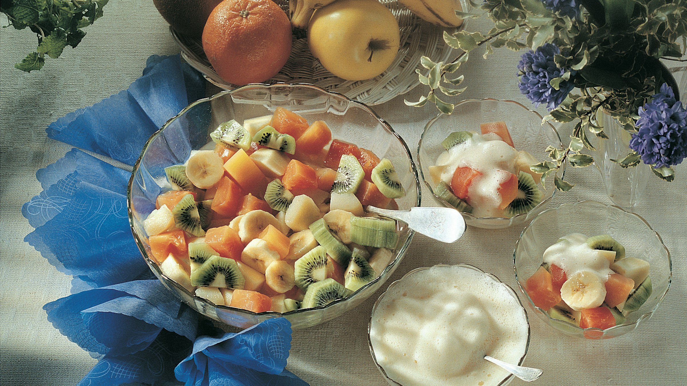 Eksoottinen hedelmäsalaatti | Sesonki | Reseptit | K-Ruoka