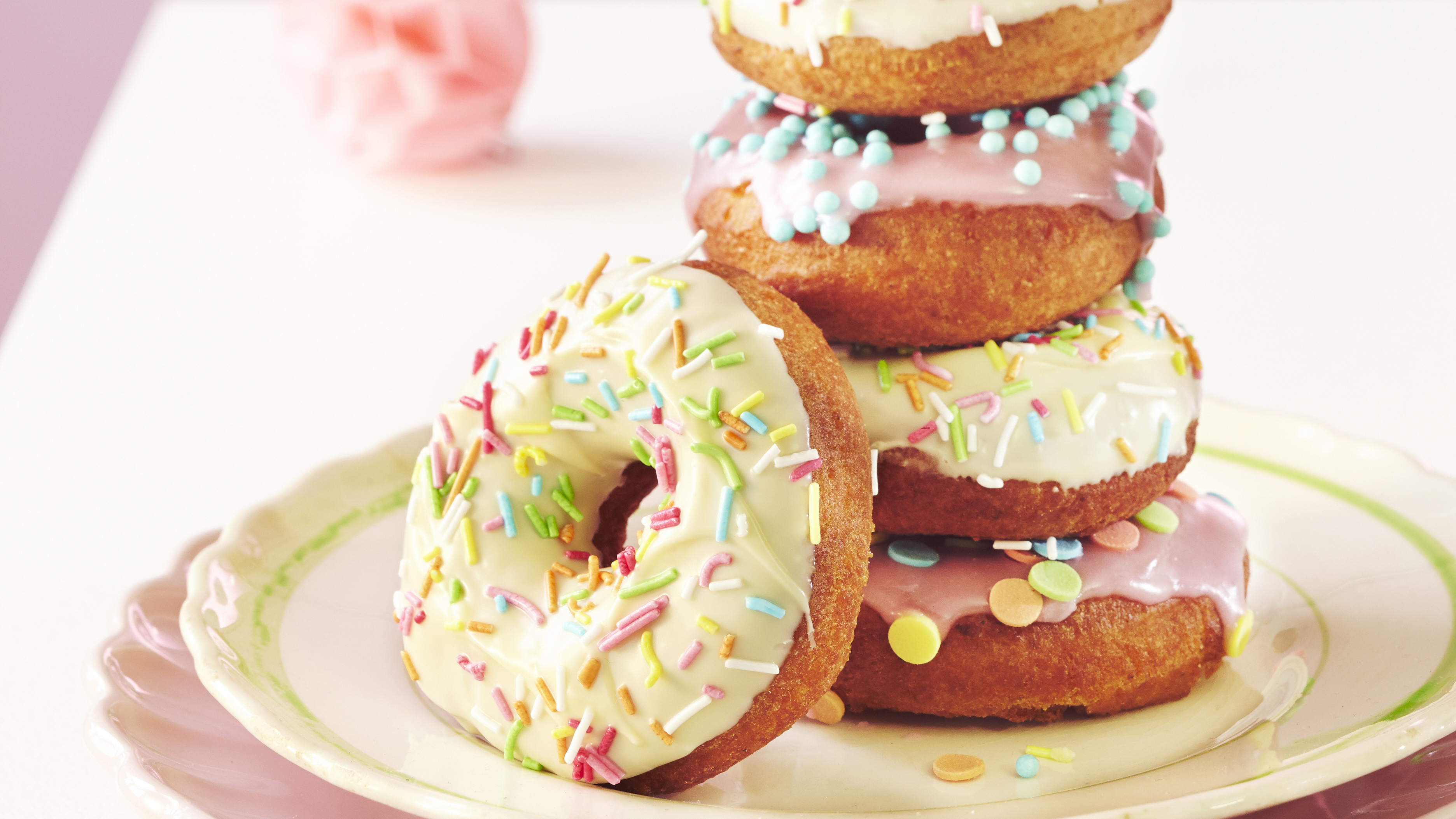 Donitsit | Makeat leivonnaiset | Reseptit – K-Ruoka