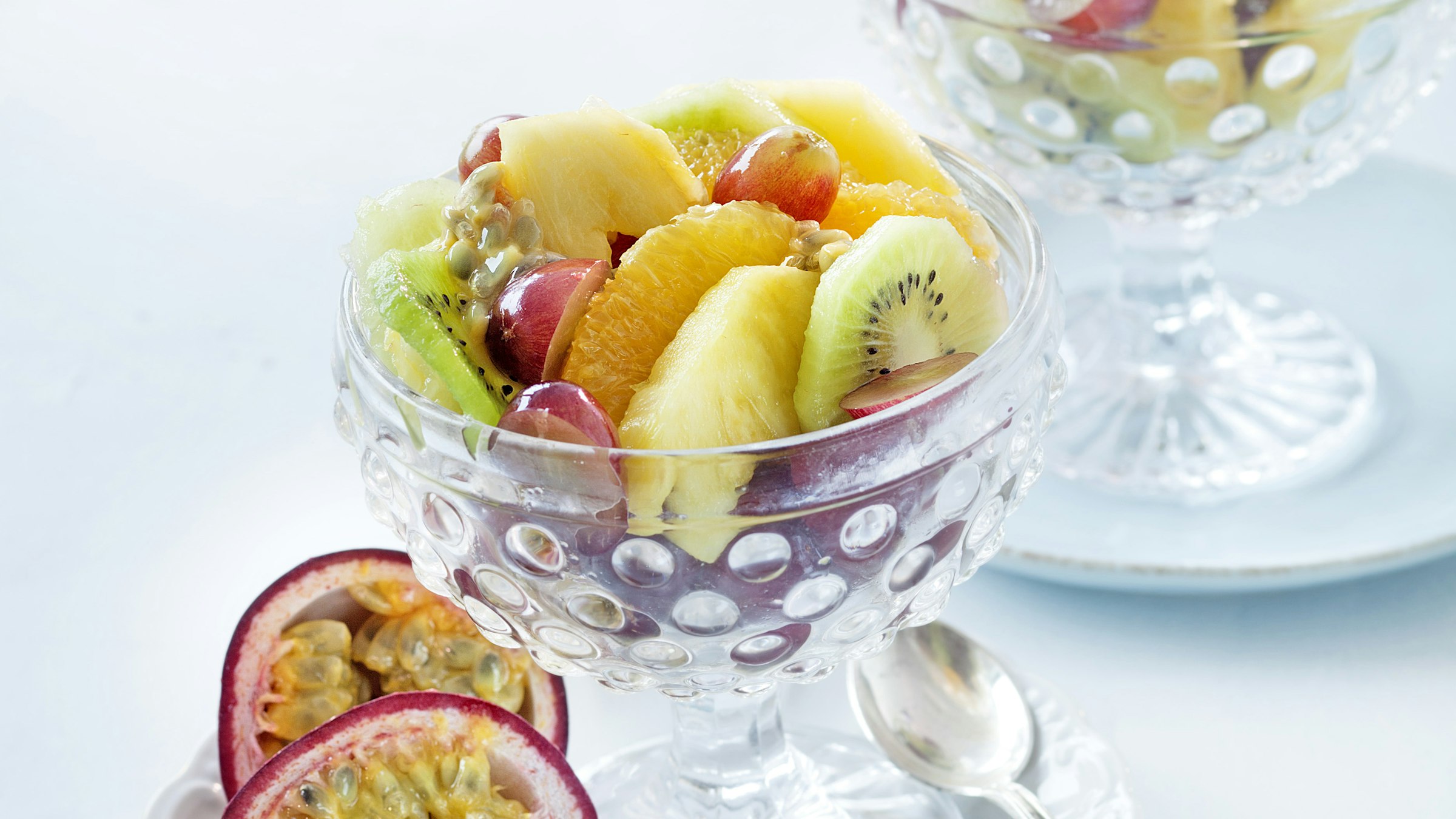 Ananas-passionsalaatti | Jälkiruoat | Reseptit | K-Ruoka