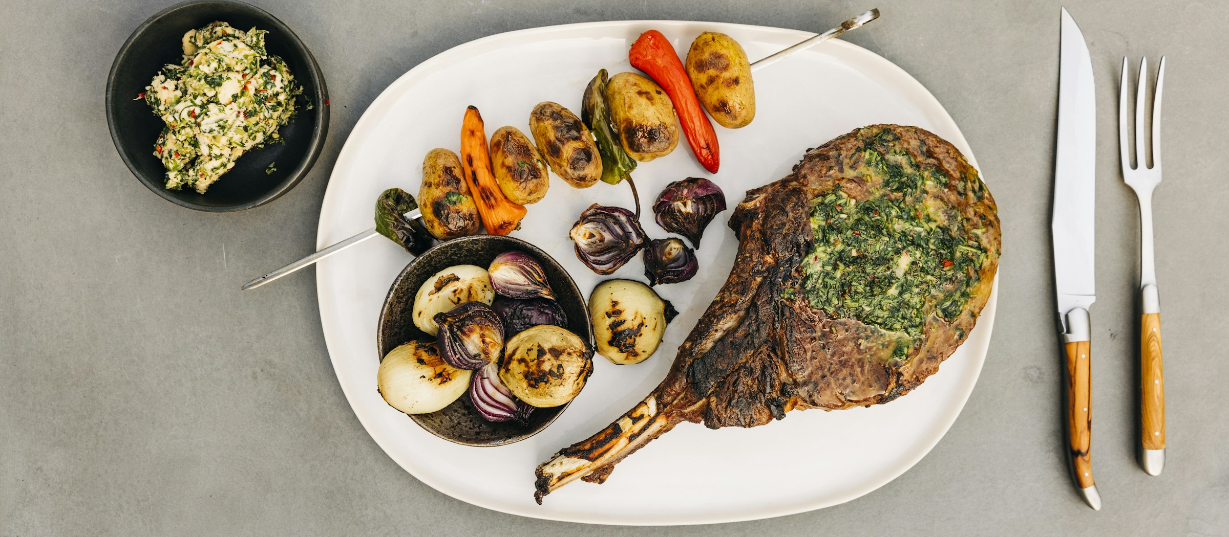 Tomahawk ja chimichurrimaustevoi | Sesonki | Reseptit | K-Ruoka