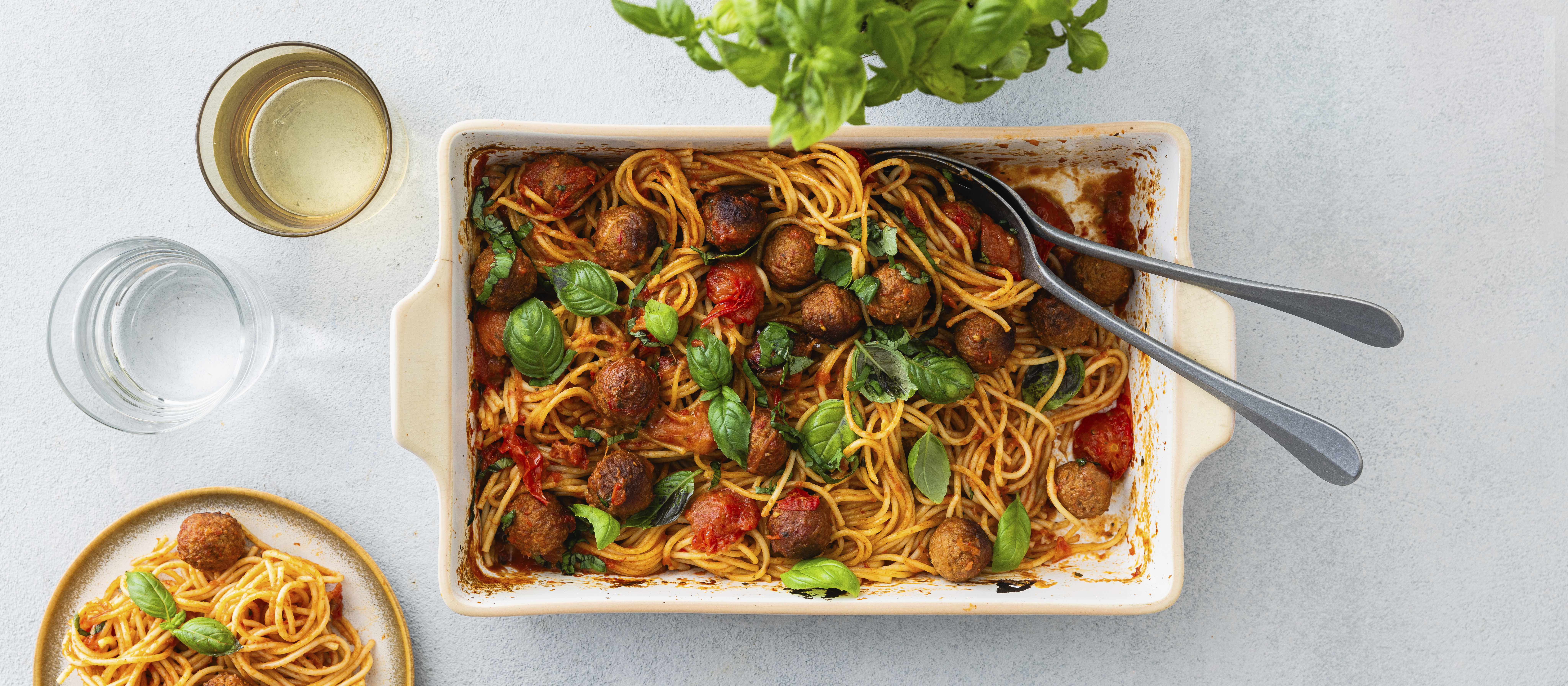 Lihapulla-spagettivuoka | Reseptit | K-Ruoka