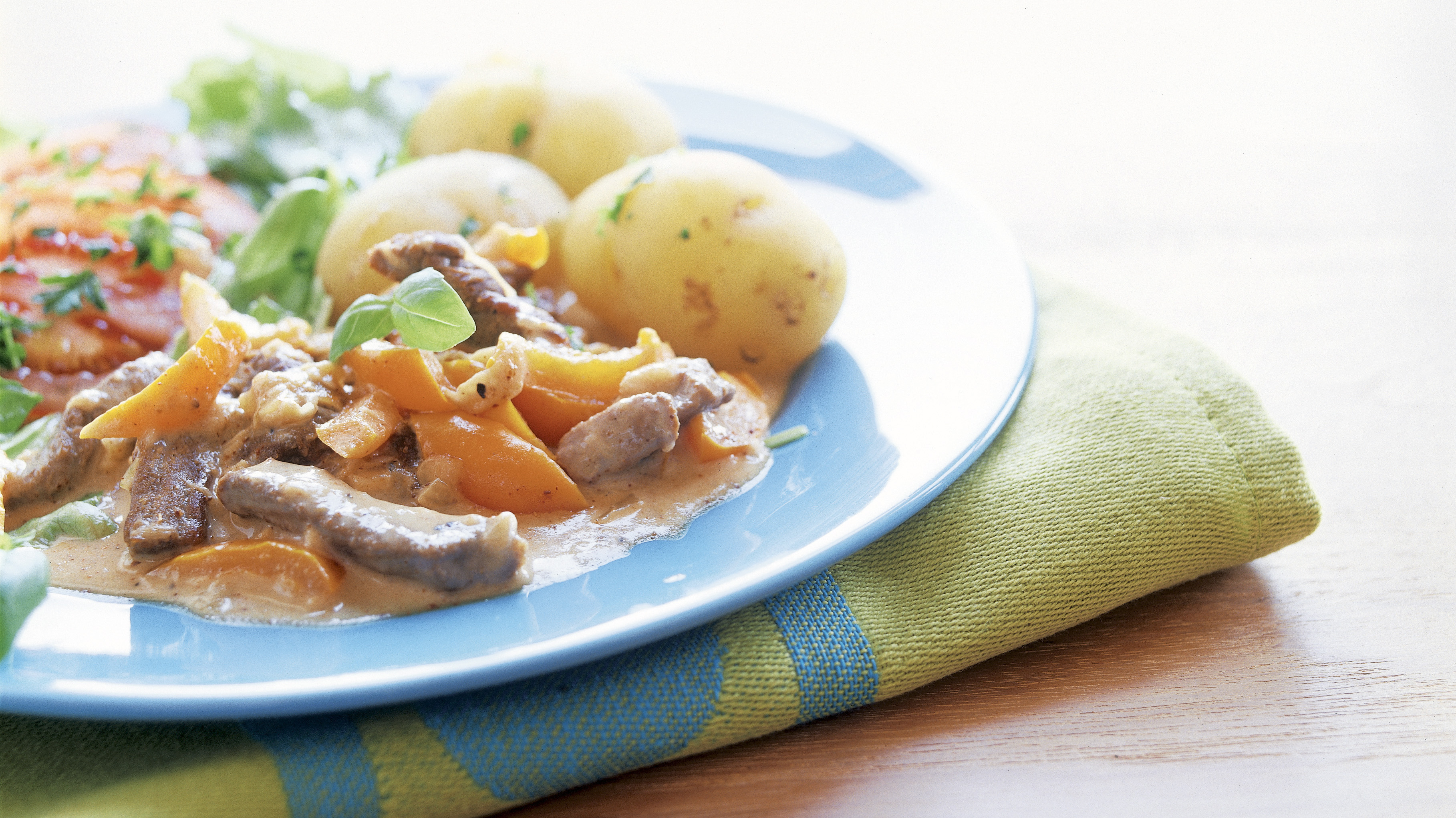 Gulassikeitto | Pääruoat | Reseptit | K-Ruoka