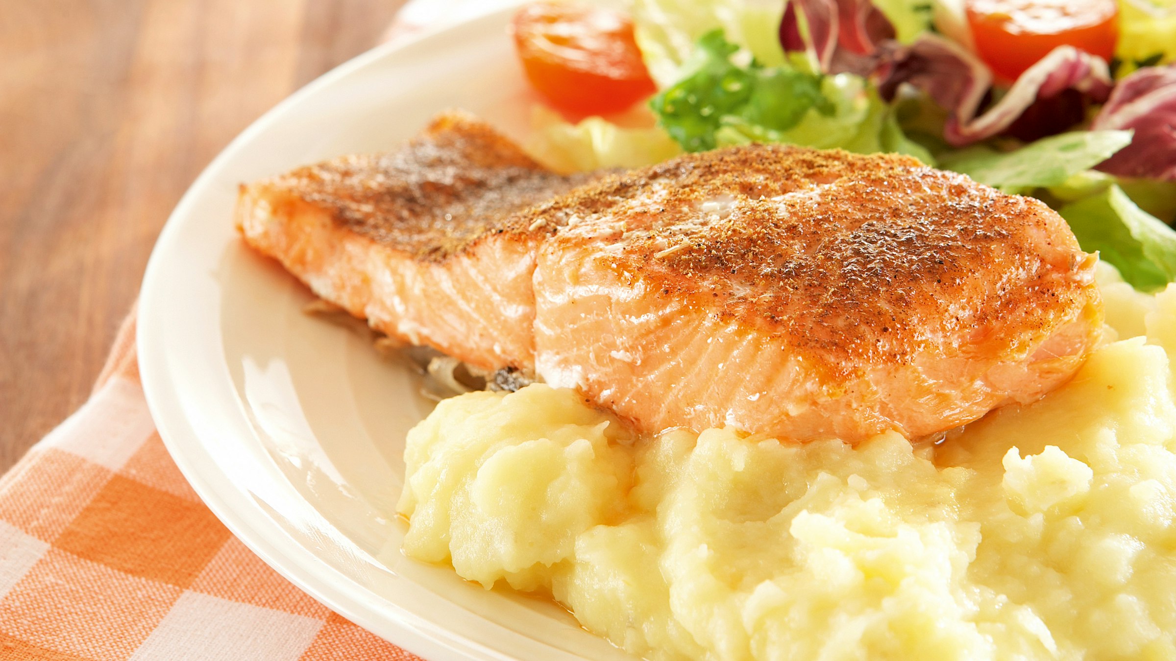 Garam masala lohi ja peruna-palsternakkasose | Lisäkkeet | Reseptit | K ...