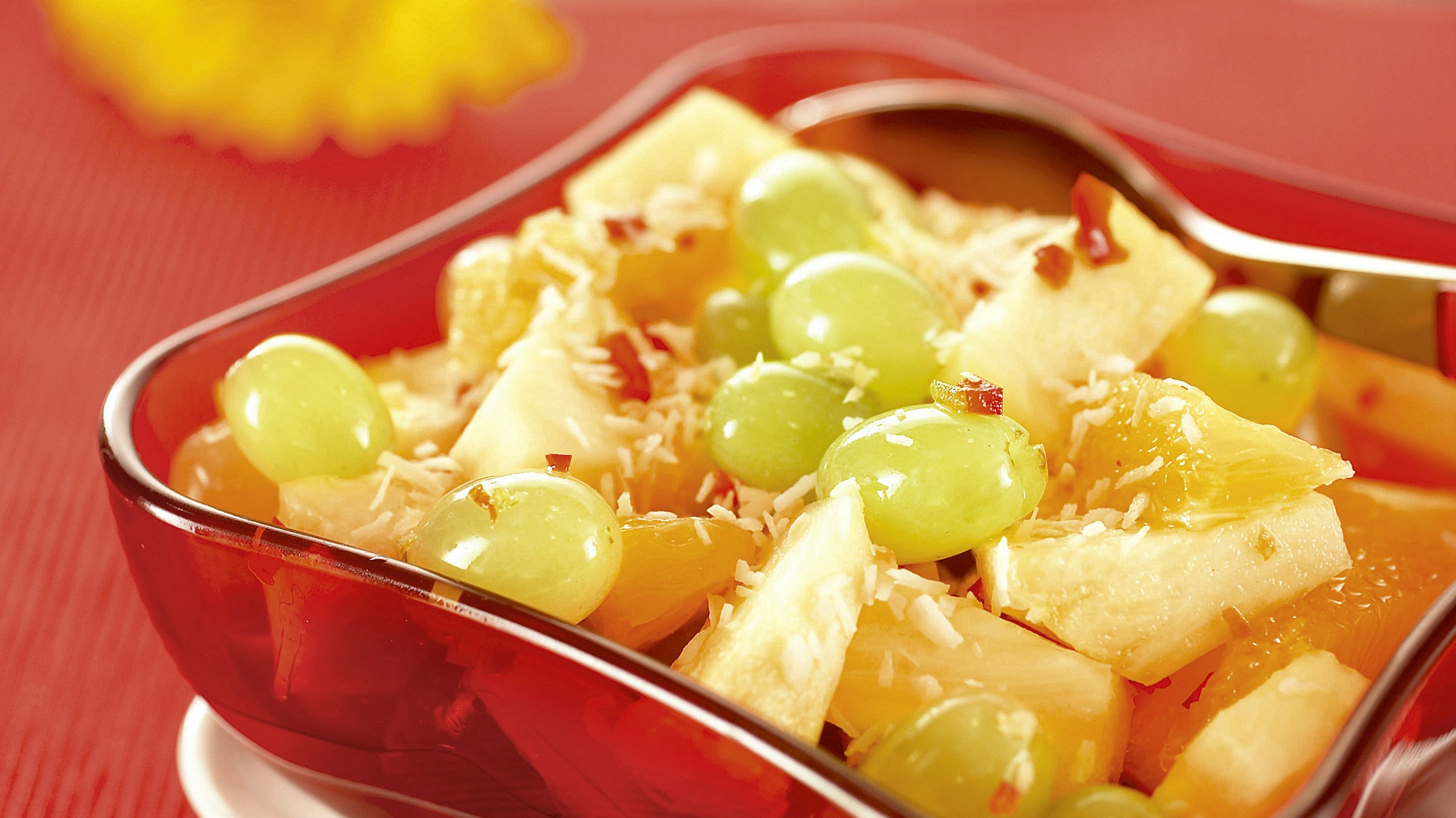 Ananas-hedelmäsalaatti | Jälkiruoat | Reseptit – K-Ruoka