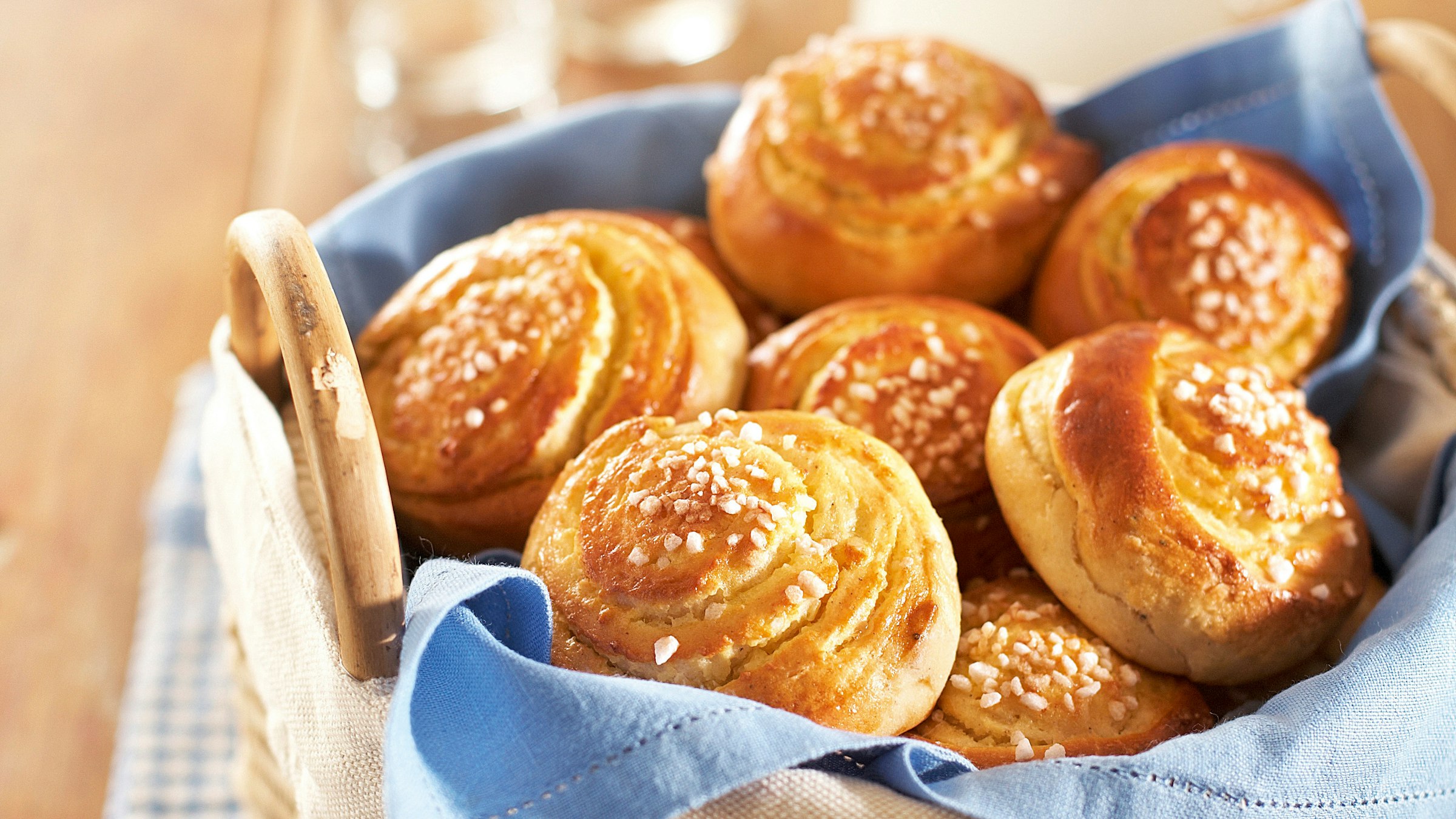 Manteliset dallaspullat | Sesonki | Reseptit | K-Ruoka