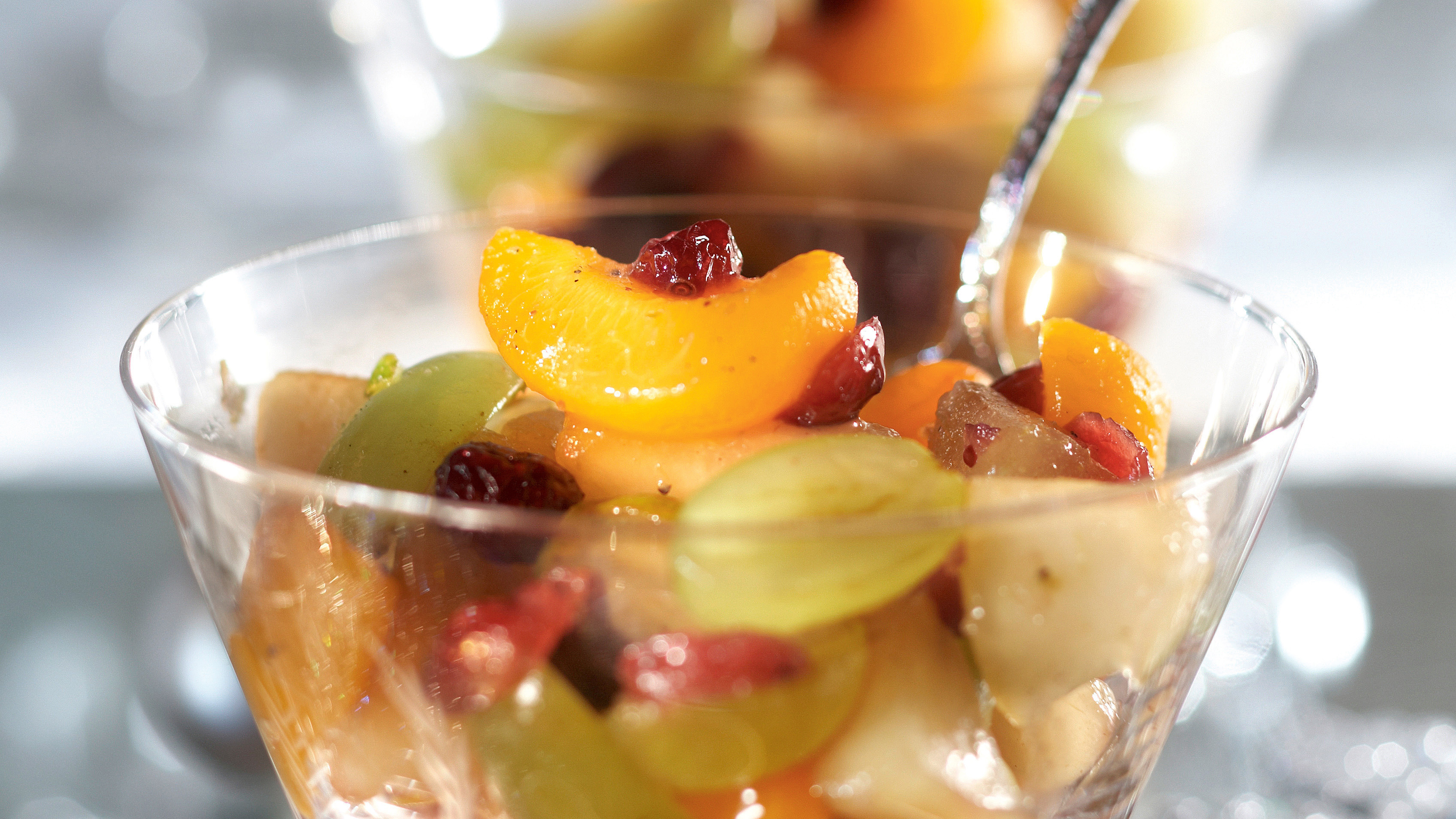 Karpaloinen hedelmäsalaatti | Reseptit | K-Ruoka