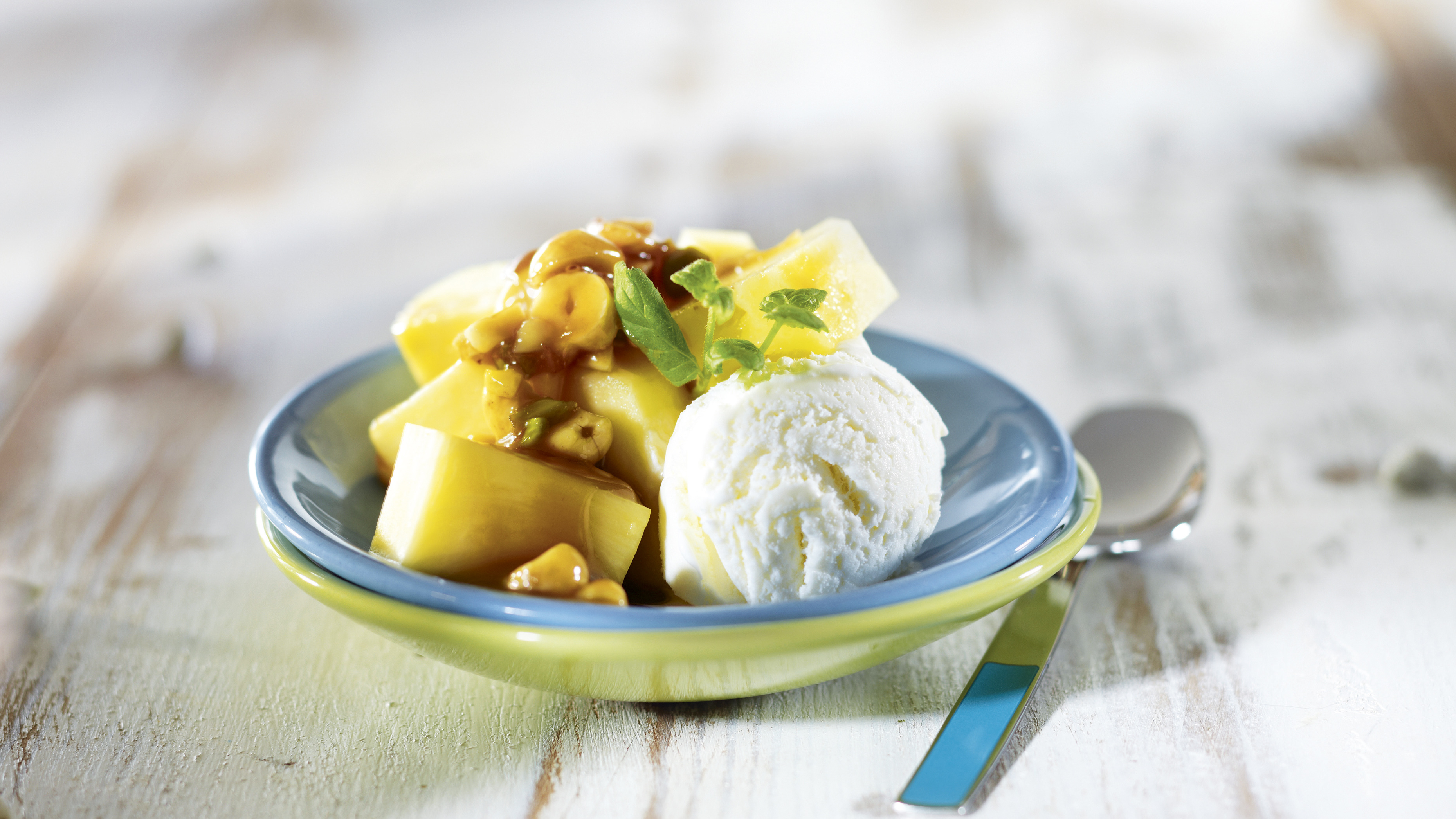 Chia-kookosvanukas | Reseptit | K-Ruoka